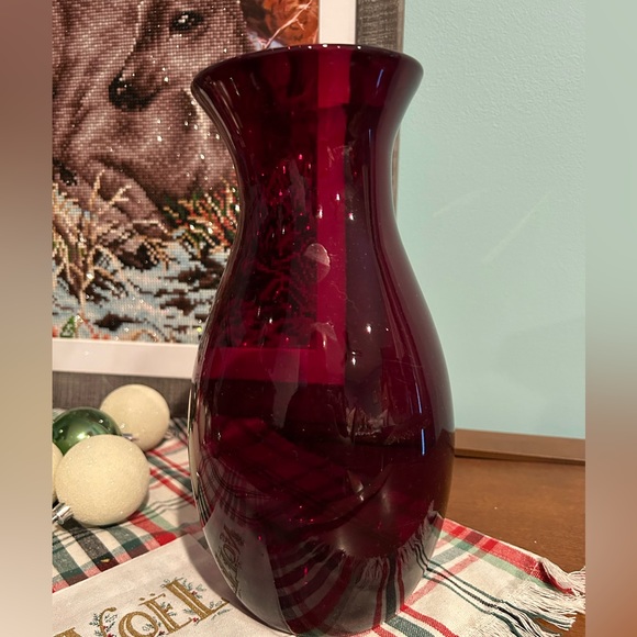 Anchor Hocking | Accents | Anchor Hocking Ruby Red Glass Vase Christmas ...